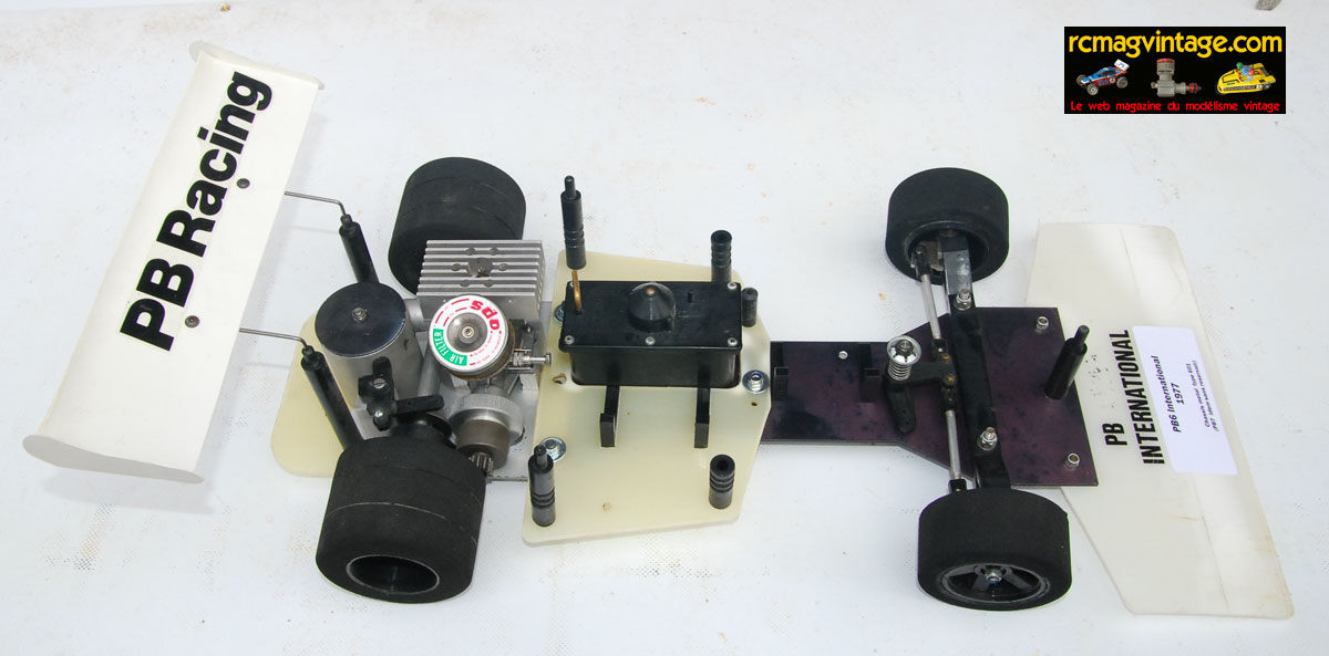 Vieilles Caisses 2008 - exposition piste thermique PB