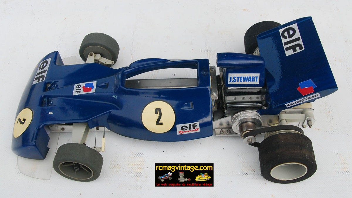 Vieilles Caisses 2008 - exposition piste thermique PB