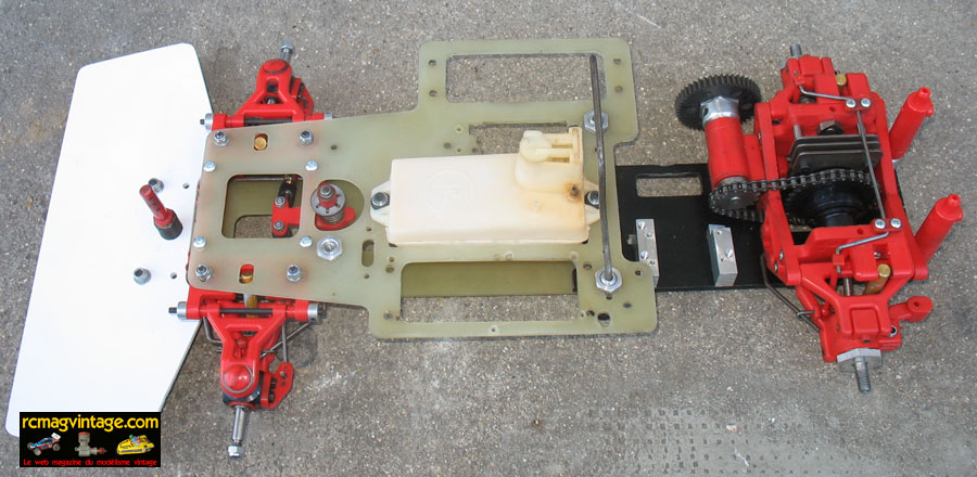 Vieilles Caisses 2008 - exposition piste thermique PB