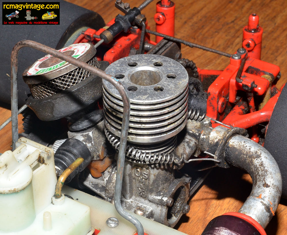 Page pistes PB Racing à suspensions du musée virtuel de rcmagvintage.com