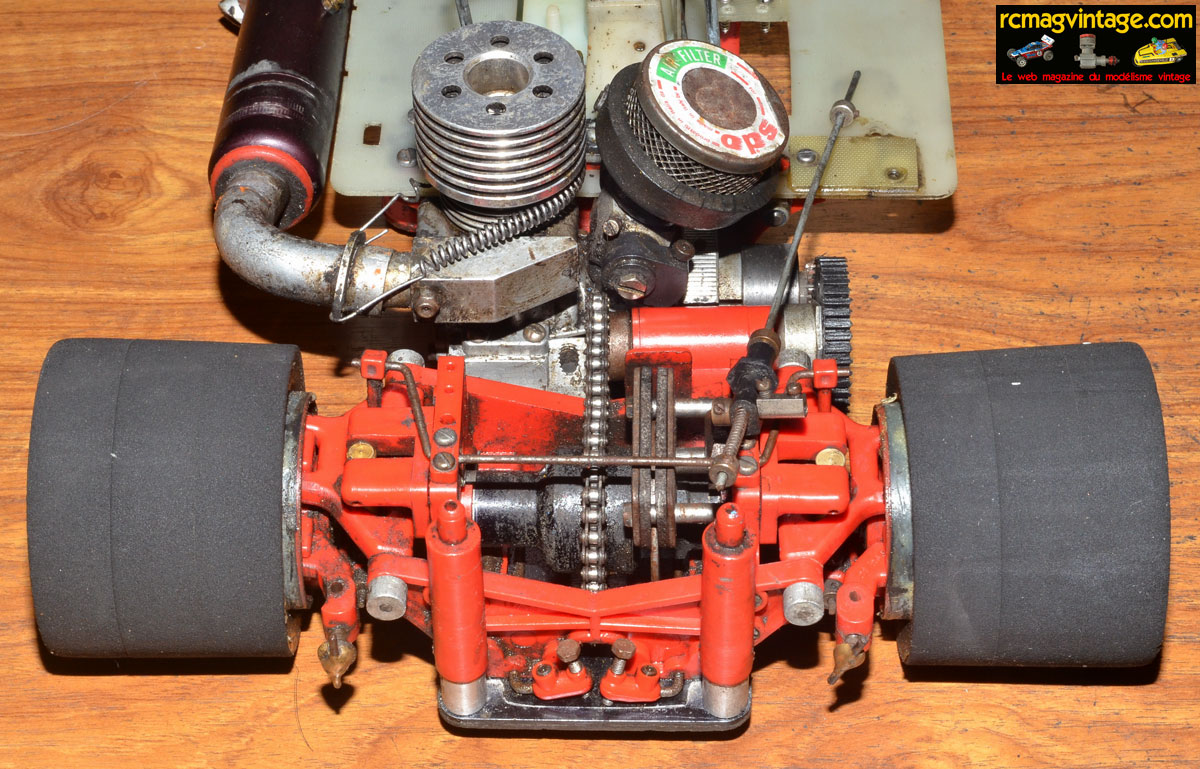 Page pistes PB Racing à suspensions du musée virtuel de rcmagvintage.com