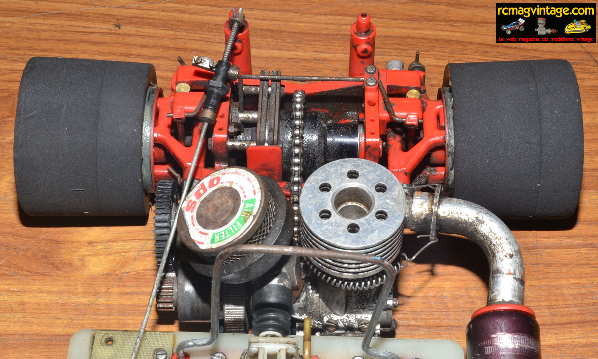 Page pistes PB Racing à suspensions du musée virtuel de rcmagvintage.com